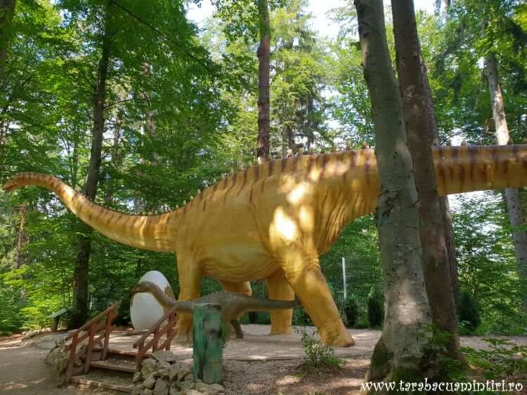 De-a copilăria, în Dino Parc Râșnov|Tarabacuamintiri