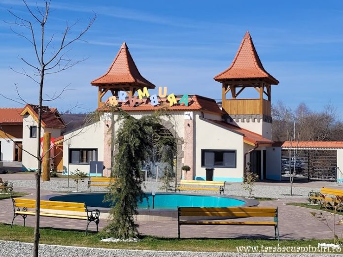 Casa Întoarsă de pe Valea Avrigului, o experiență cu susul în jos